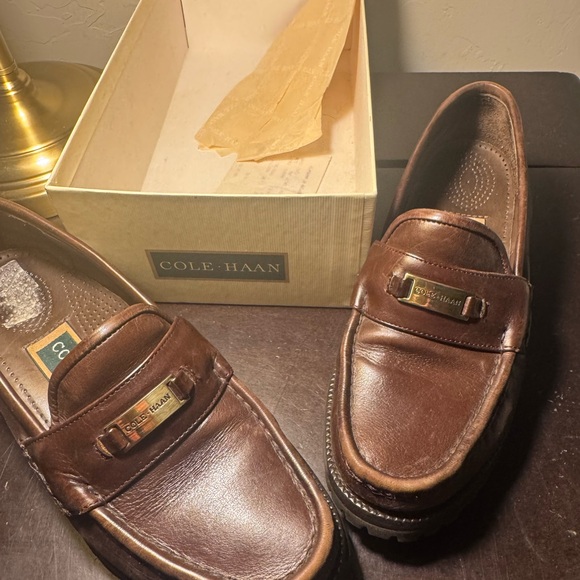 Cole Haan | Shoes | Vintage Cole Haan Womens Dark Brown Leather Loafers ...